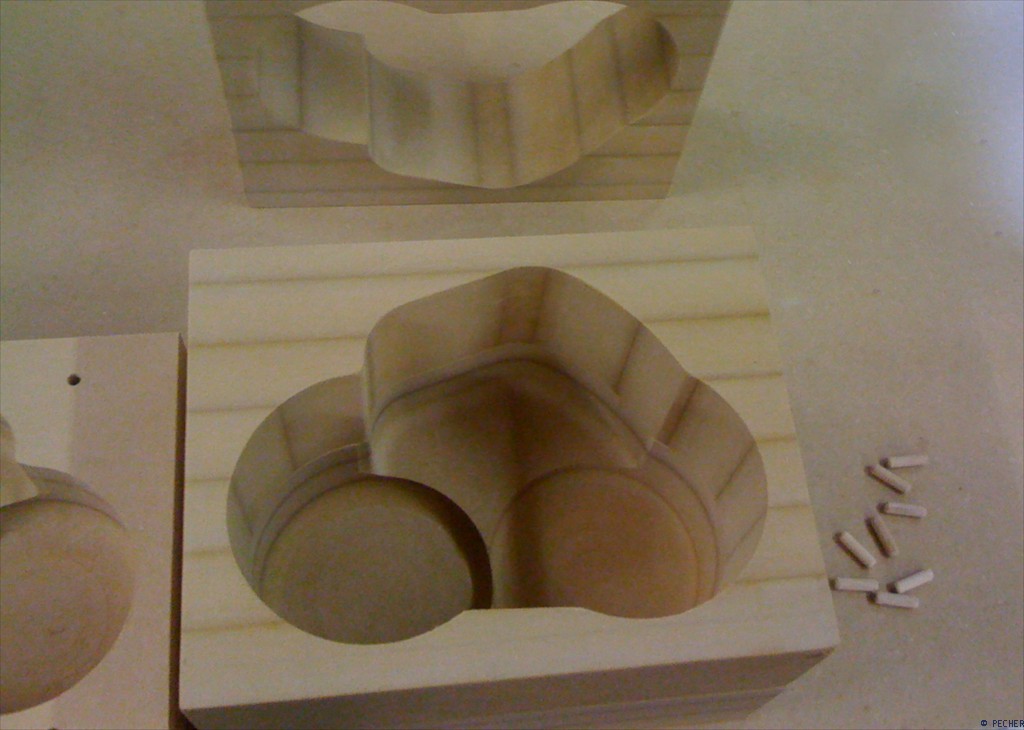 Formenbau - Pecher Kunststofftechnik GmbH